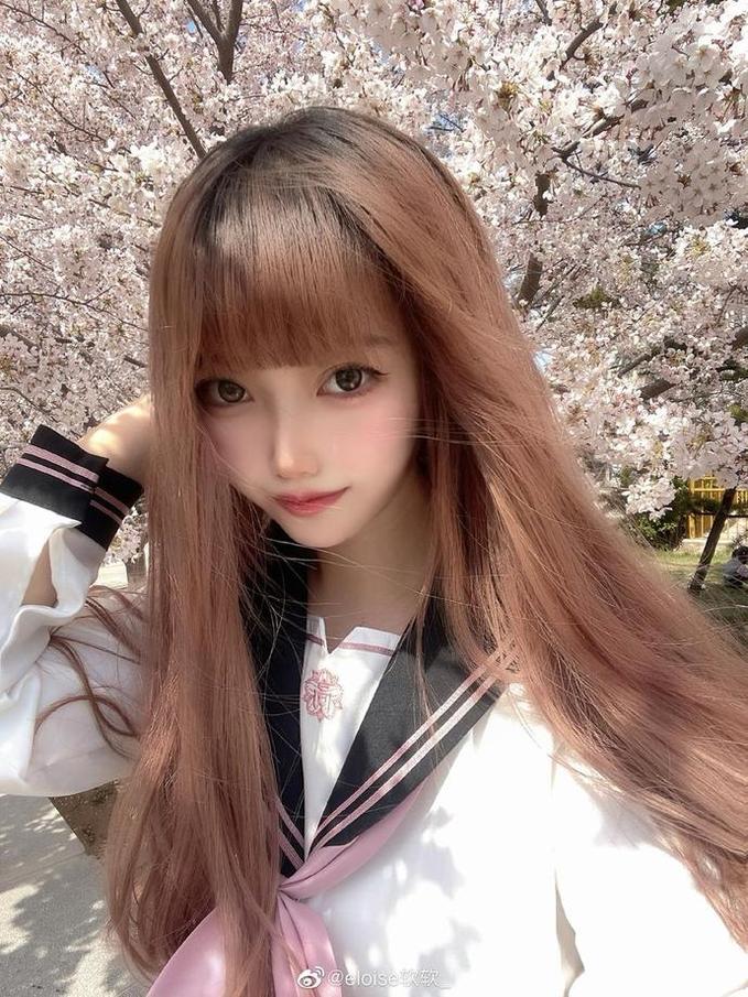 经典的“Eloise软软雷姆”图片，革新cosplay风格 - 斑枝妖